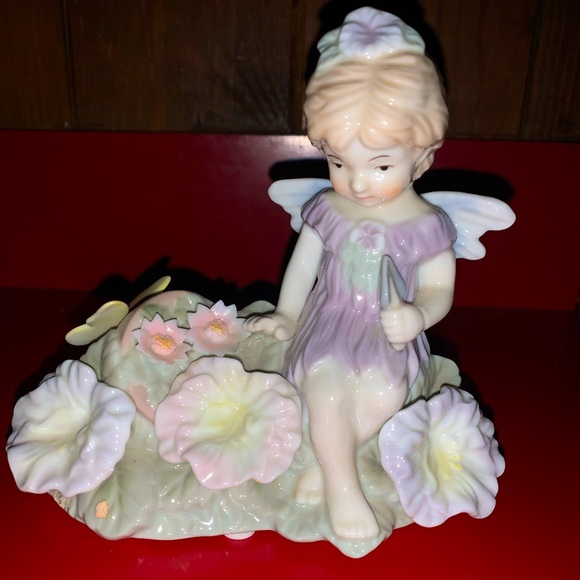 Seymour Mann | Art | Vintage Seymour Mann Porcelain Figurine Adorables Collection | Poshmark